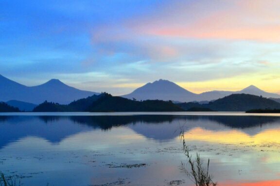 Mutanda Lake Resort Mutanda Lake Resort, Bwindi, Uganda – Discover Africa