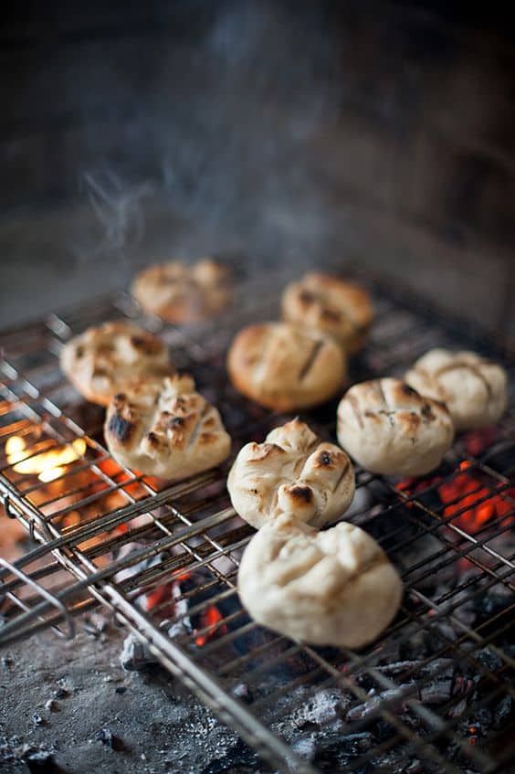 Baked in Africa: Four traditional breads to try on safari – Discover Africa