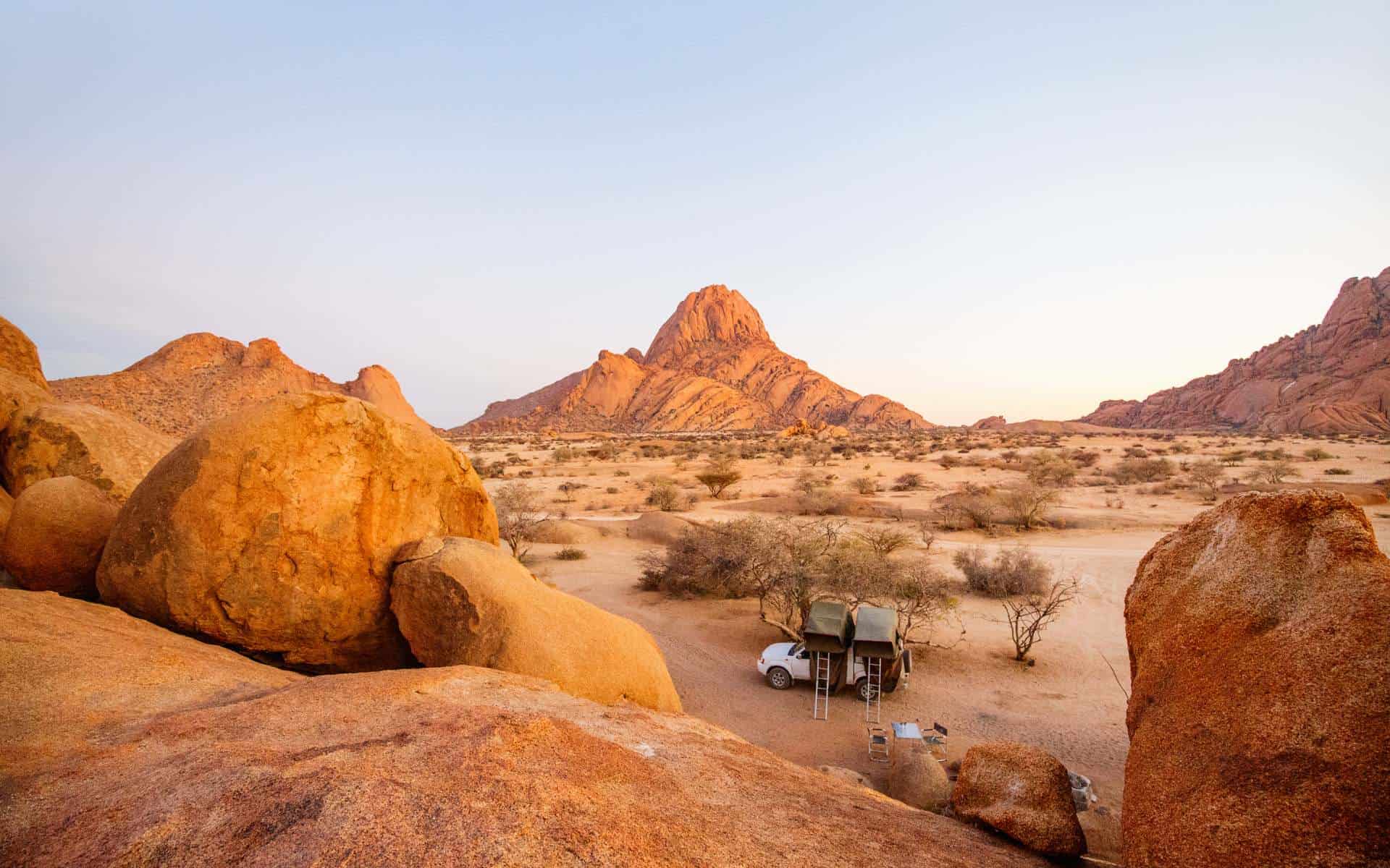 Solo Safaris in Namibia – Discover Africa