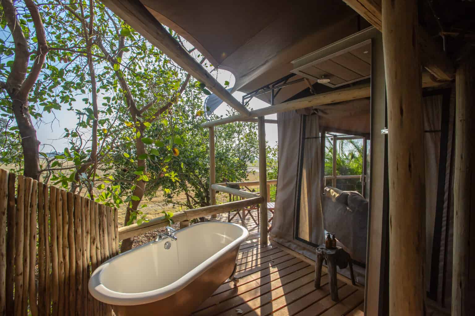 The Top 10 Best Okavango Delta Lodges in Botswana – Discover Africa