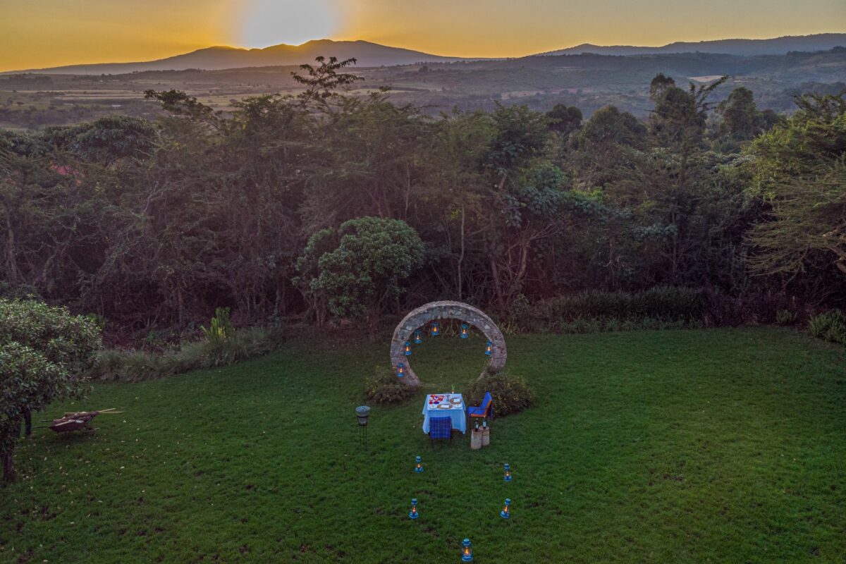 Acacia Farm Lodge – Discover Africa