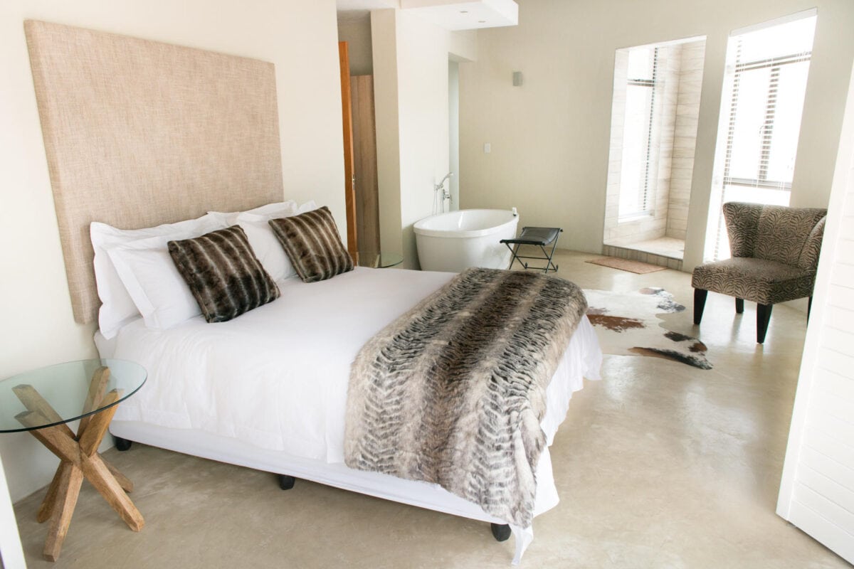 Moditlo River Lodge Moditlo River Lodge, Blue Canyon Conservancy, South ...