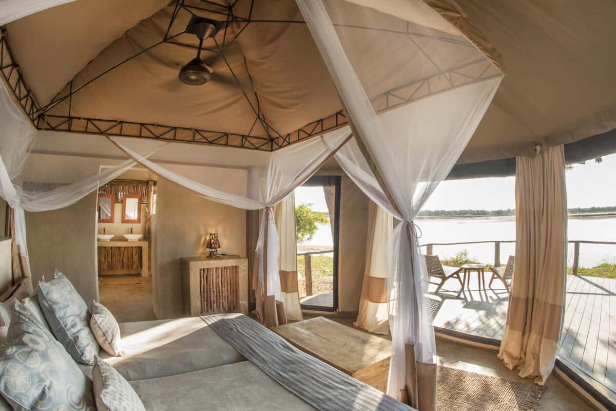 Three Rivers Camp – Discover Africa